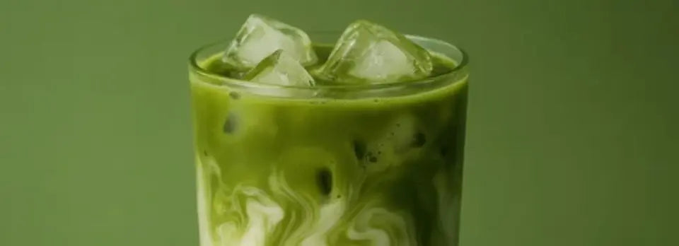 Hazelnut Strawberry Matcha Latte with Two Glow Greens – TWOFOLD